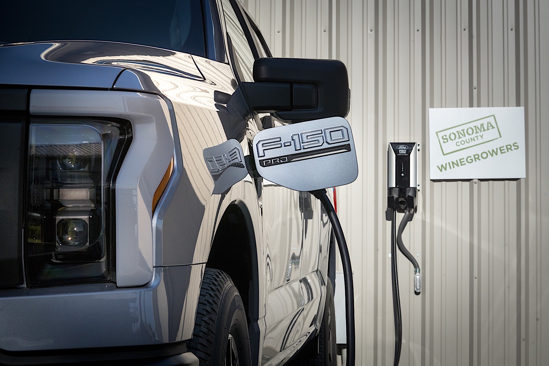 Ford Pro announces two new collaborations with Wilbur-Ellis and PG&E ...
