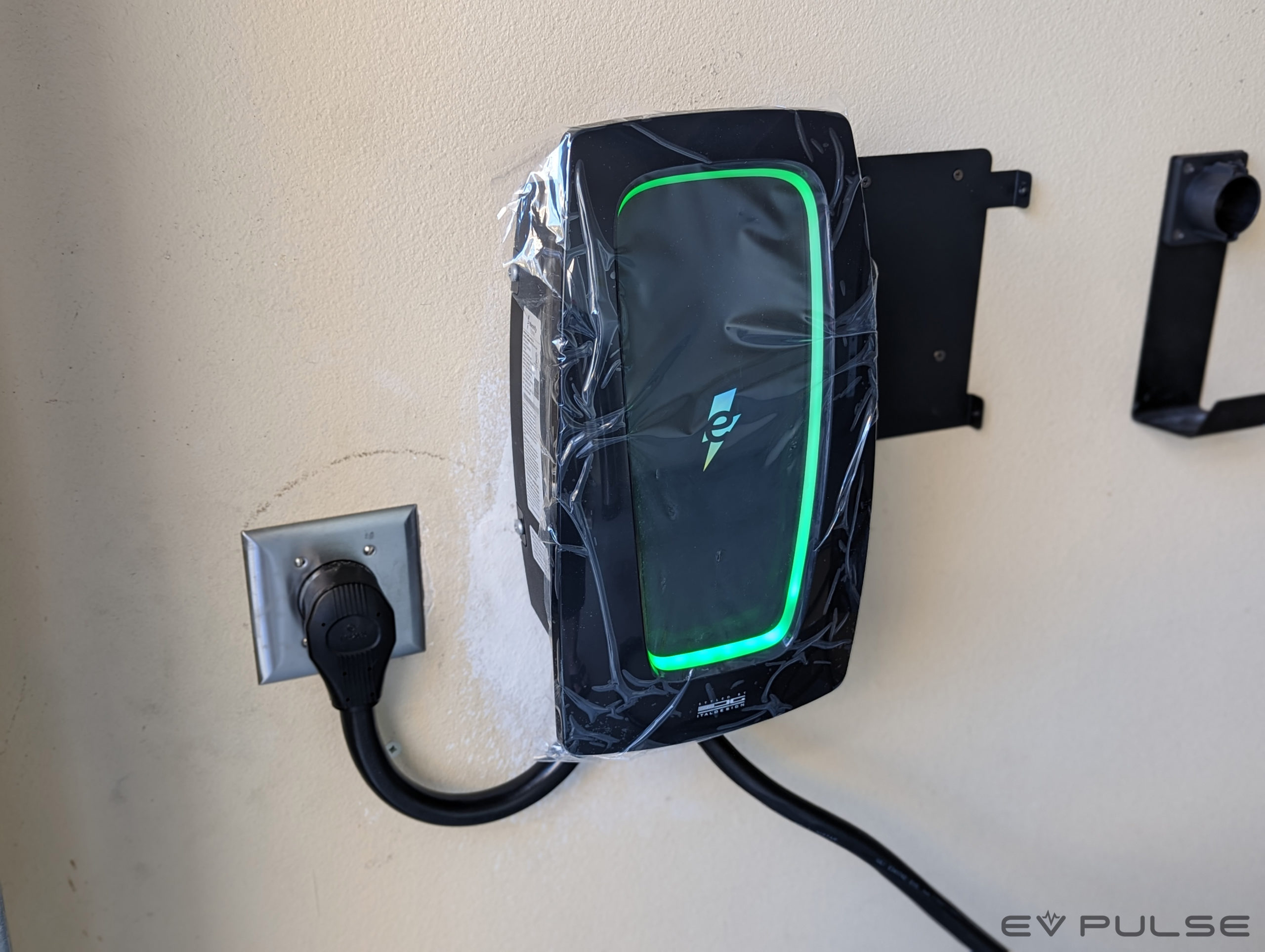 Electrify Home HomeStation EVSE hands-on review - EV Pulse