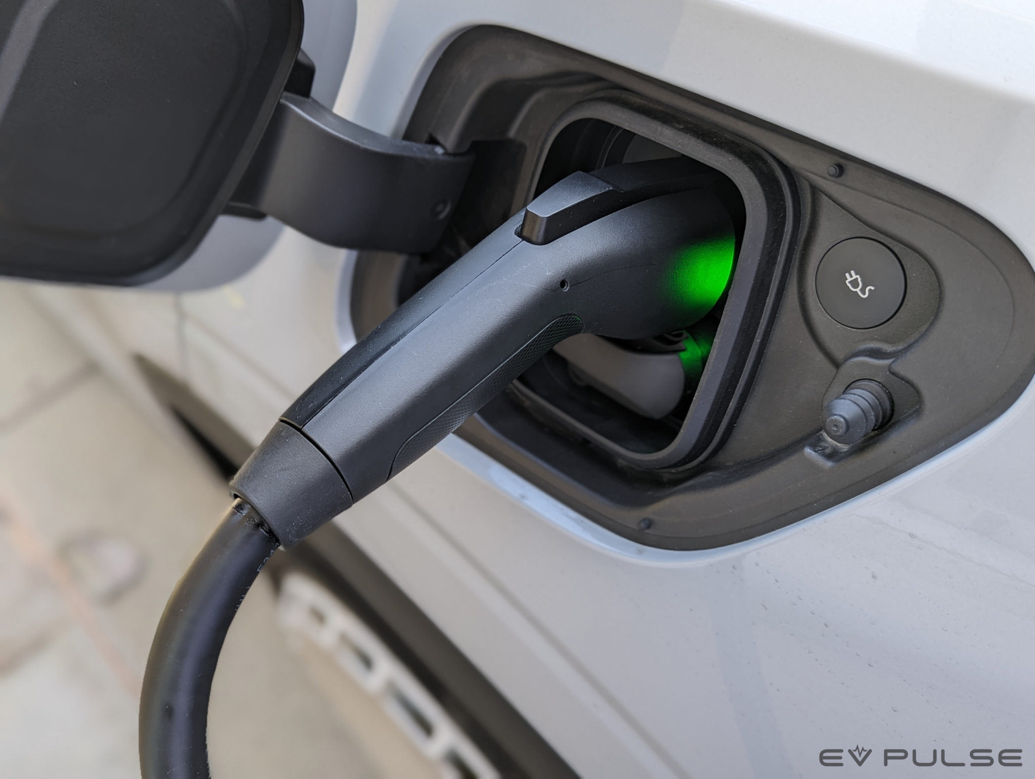 Electrify Home HomeStation EVSE hands-on review - EV Pulse